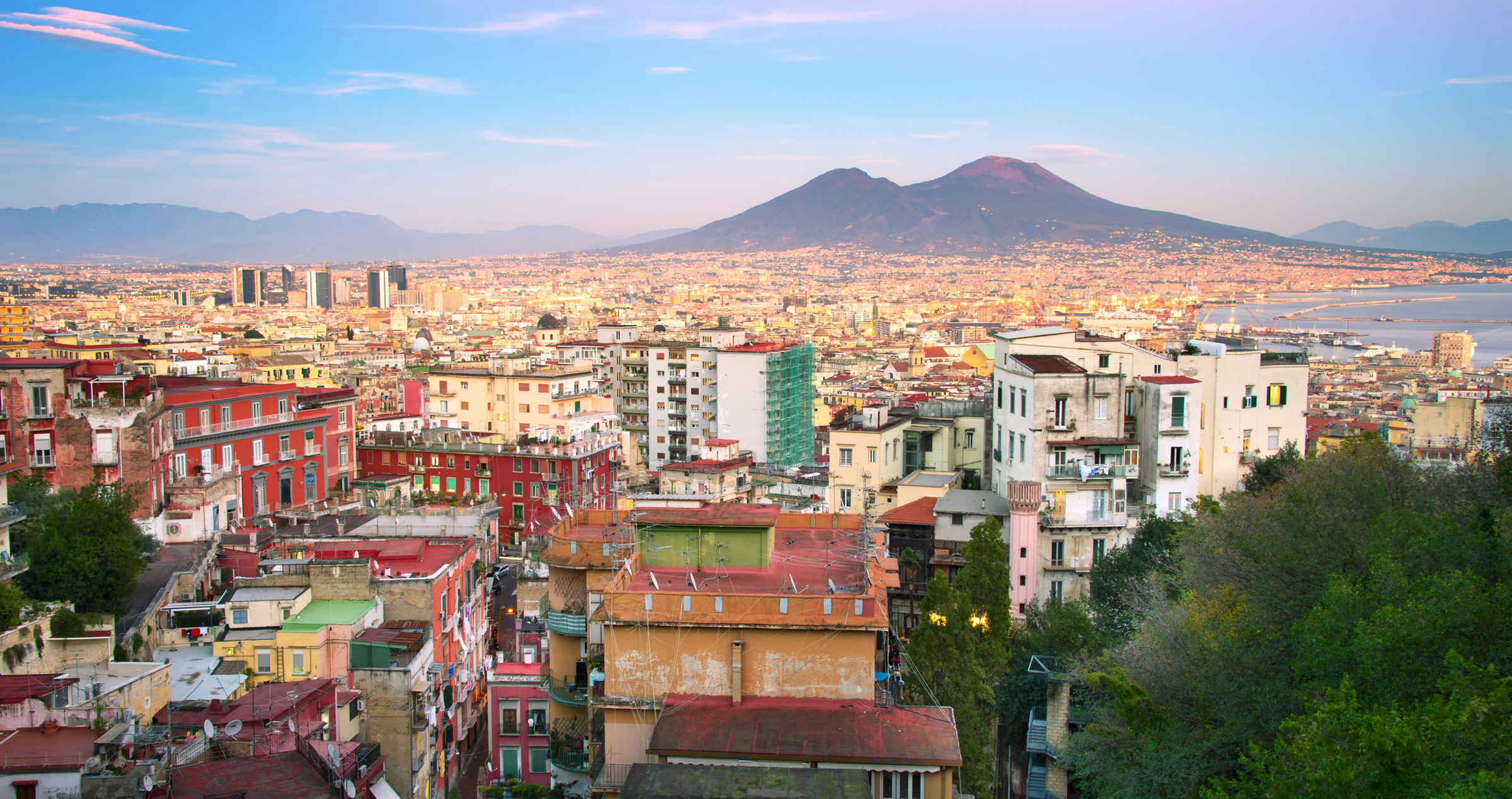 Naples and its famous street food ~ Simply Amalfi